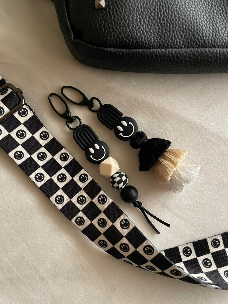 Black Smiley/ Arch Beaded Keychain – Reece & Co. By Kiana